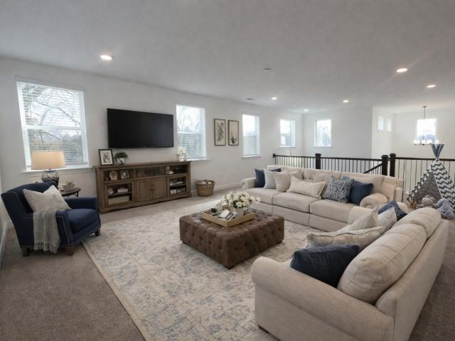 102 West Cassa Way