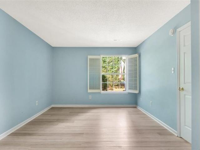 102 Windsor Ln Apt F, Williamsburg, VA 23185