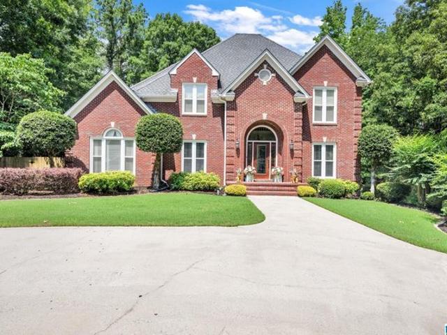 102 Windsor Ln, Pelham, AL 35124