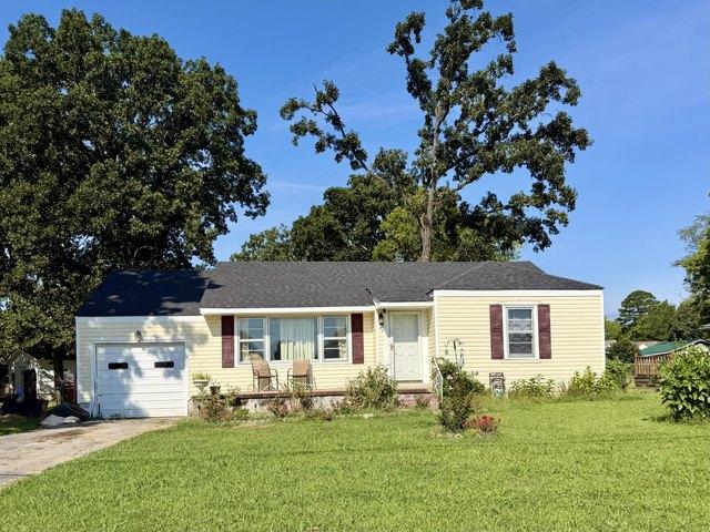 102 Tanforan Dr, Rossville, GA 30741