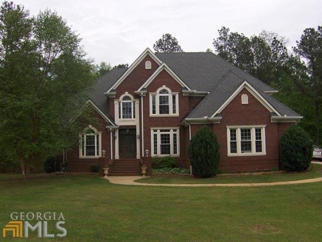 102 Tee Dr, Forsyth, GA 31029