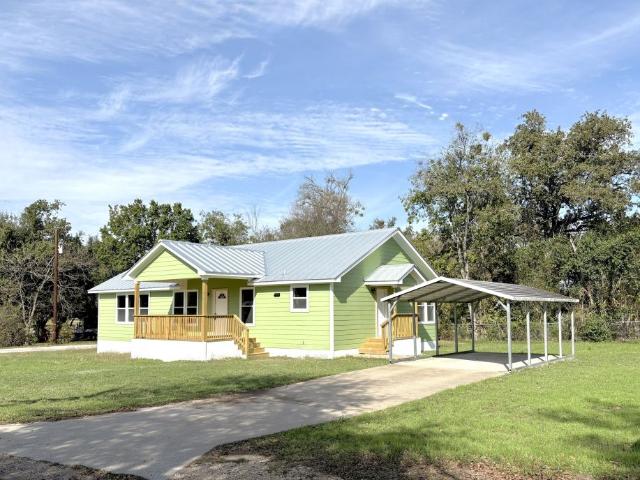 102 Terral Ct, Cameron, TX 76520 | MLS #25012