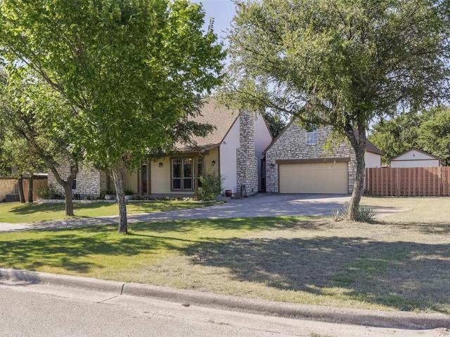 102 Tiffany Trail