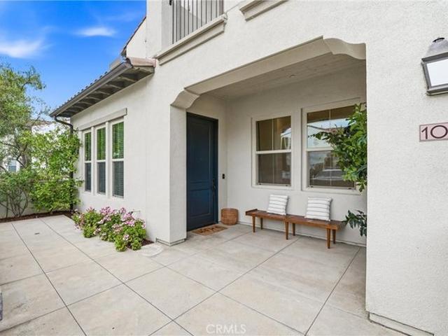 102 Trailblaze, Irvine, CA 92618