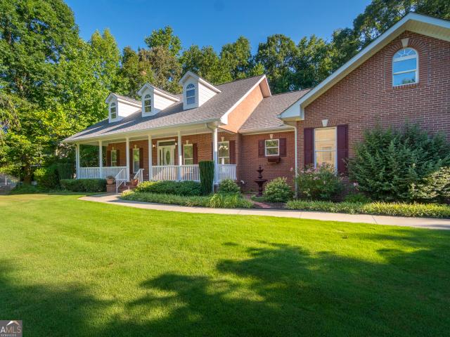 102 Trent Trail