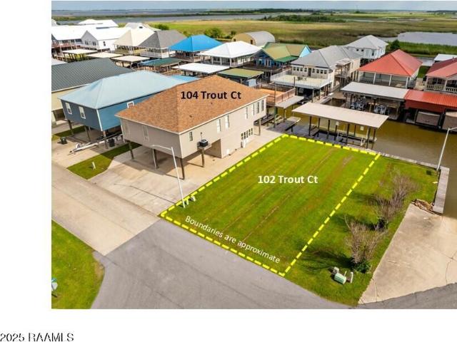 102 Trout Ct, Dulac, LA 70353 | MLS #2020023 | Compass