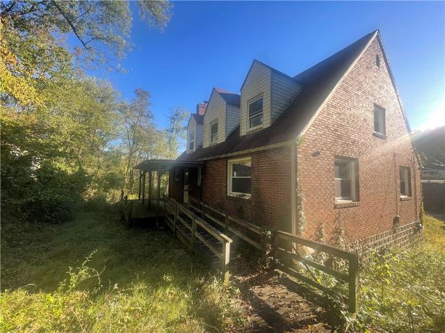 102 Turnbull Ln