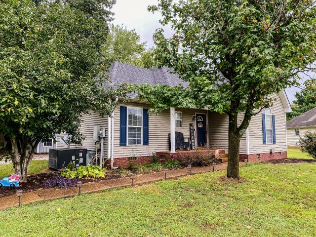 102 Tyler Dr