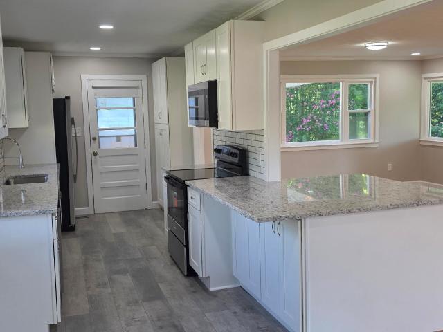 102 uNDERWOOD rD