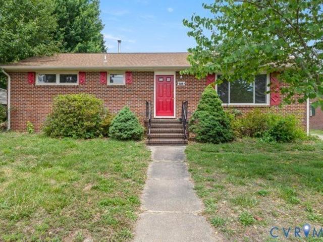 102 Verbov Ave, Colonial Heights, VA 23834