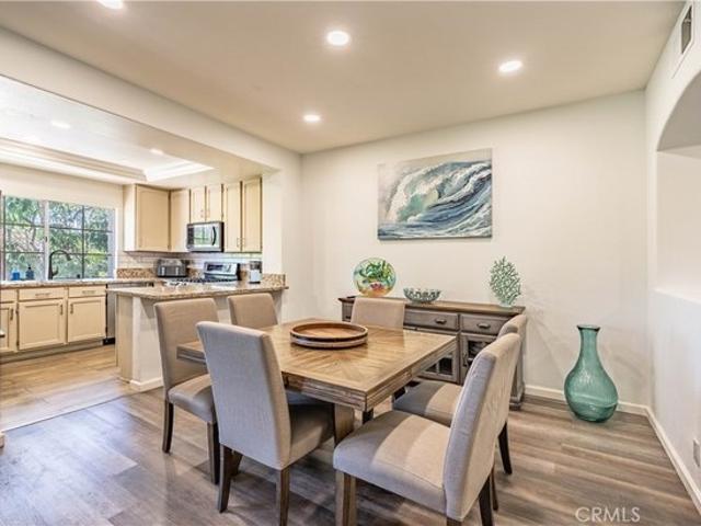 102 Via Contento, Rancho Santa Margarita, CA 92688
