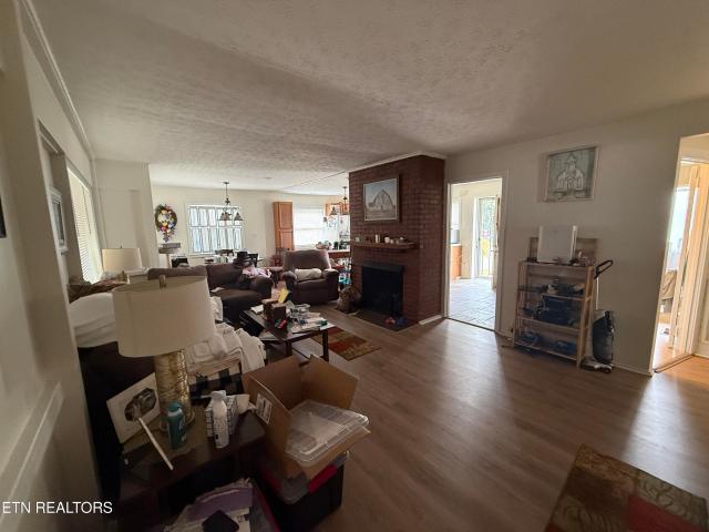 102 Victoria Rd