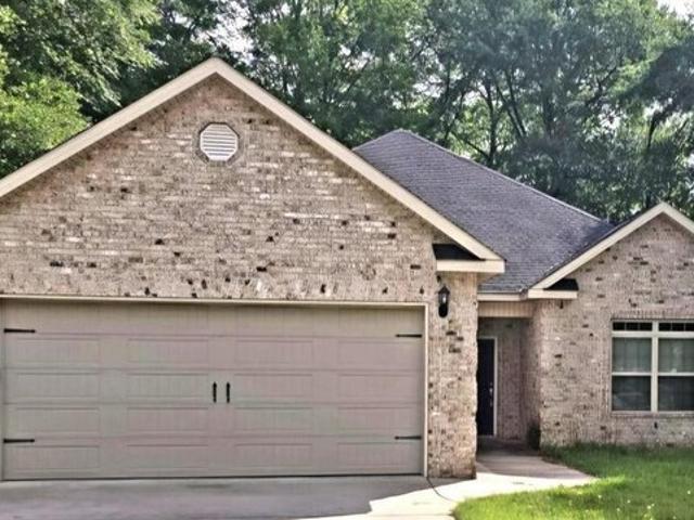 102 Village Walk, Centerville, GA 31028