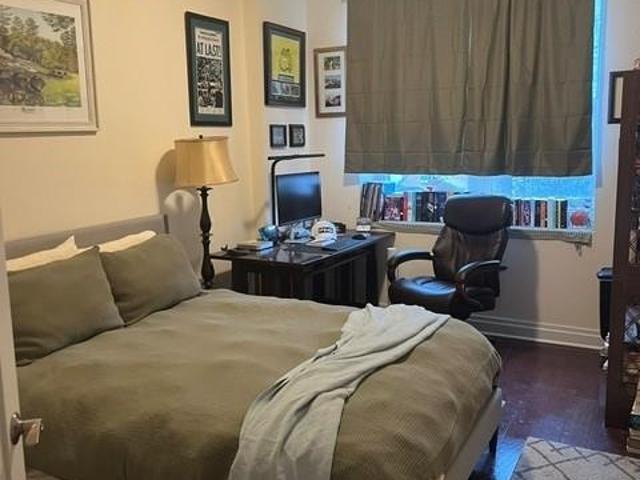 102 York St # 2