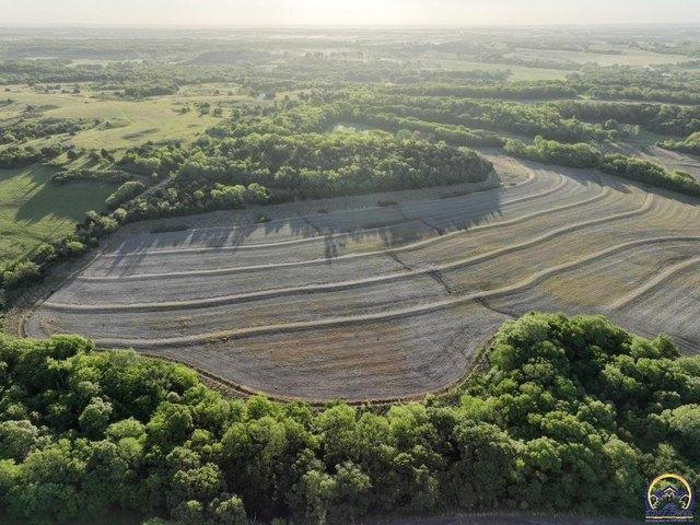102nd Rd, Hoyt, KS 66440