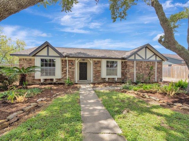 10340 Rocky Hollow Rd, La Porte, TX 77571