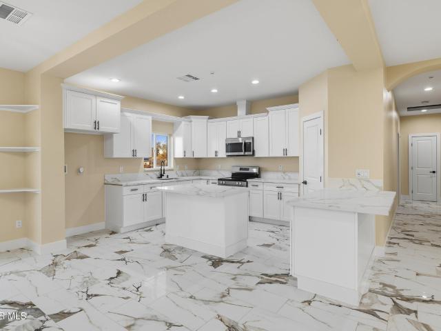10347 E Ave R 12, Littlerock, CA 93543 | Compass