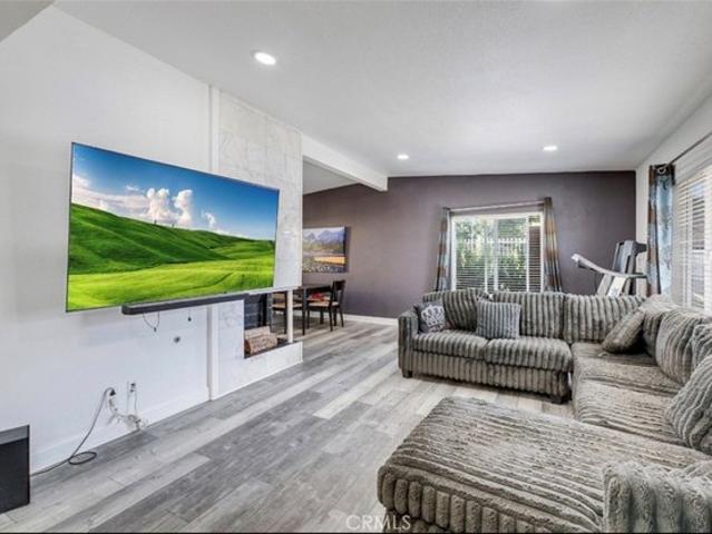10347 Kalmia St, Los Angeles, CA 90002