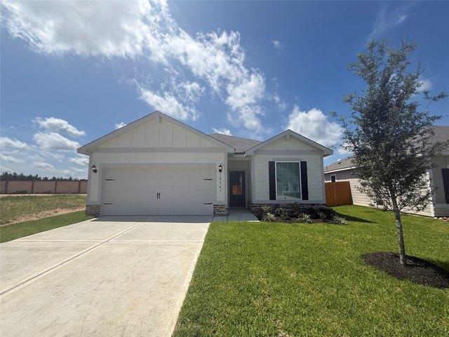 10347 Red Cardinal Dr, Cleveland, TX 77328