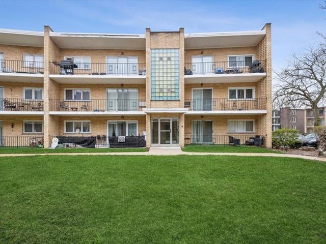 10344 S Pulaski Rd Apt 304, Oak Lawn, IL 60453
