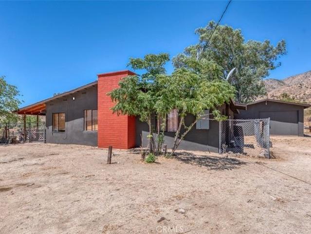 10344 San Gorgonio Ave, Morongo Valley, CA 92256