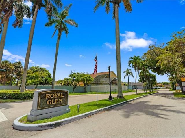 10344 SW 141st Ct, Miami, FL 33186