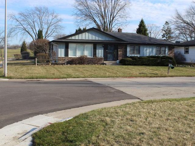 10345 W Sylvia St SW, Milwaukee, WI 53224