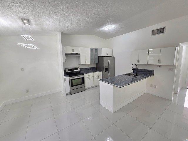 10345 SW 209th Ln, Cutler Bay, FL 33189