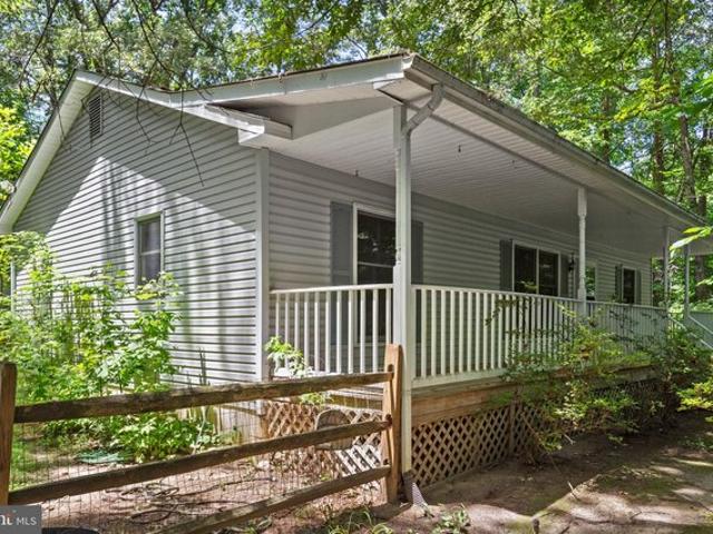 10346 MT Vernon Cir, King George, VA 22485