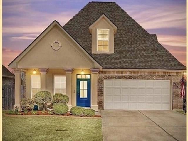 1034 Maize St, Bossier City, LA 71111