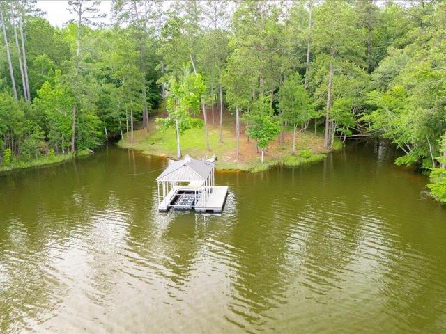 1034 N Pointe Drive