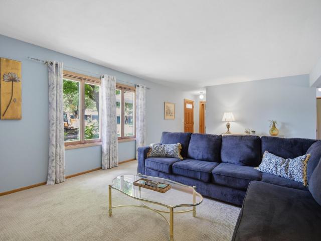 1034 Cardinal Drive