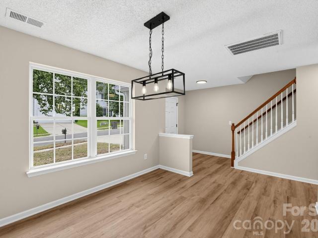 1034 Chalk Hill Lane