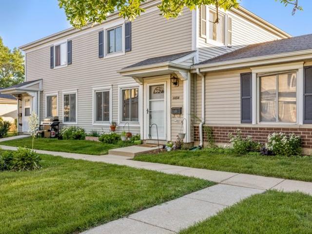 1034 Cove Dr Unit 147B, Prospect Heights, IL 60070