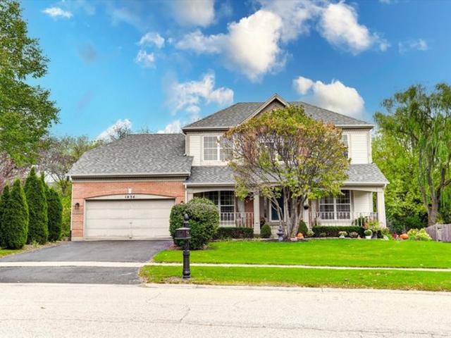 1034 Heather Ct, Fox River Grove, IL 60021
