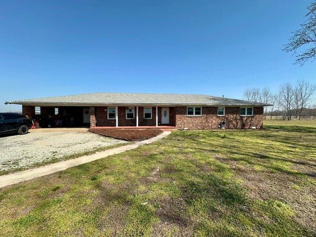 1034 Lawnbird Rd, Biggers, AR 72413
