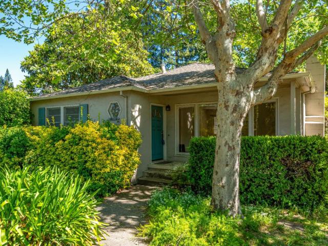 1034 Stewart St, Santa Rosa, CA 95404 | MLS #326029 | Compass