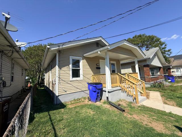 1034 Symmes Avenue