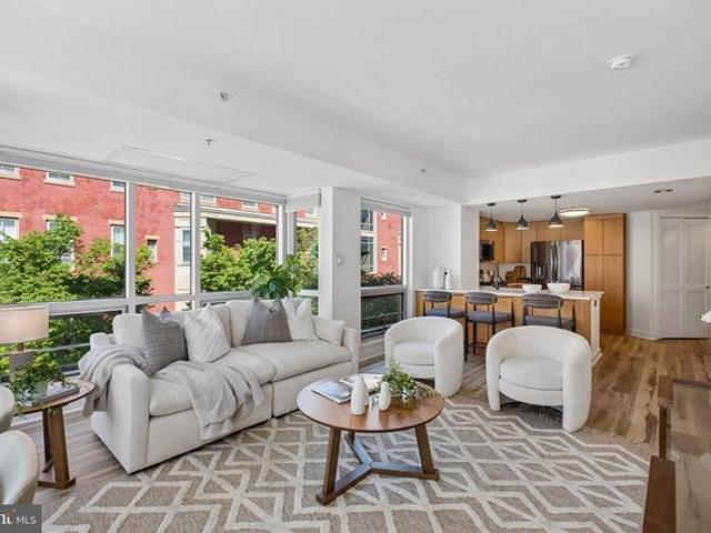 1034 Spruce St Unit 401, Philadelphia, PA 19107