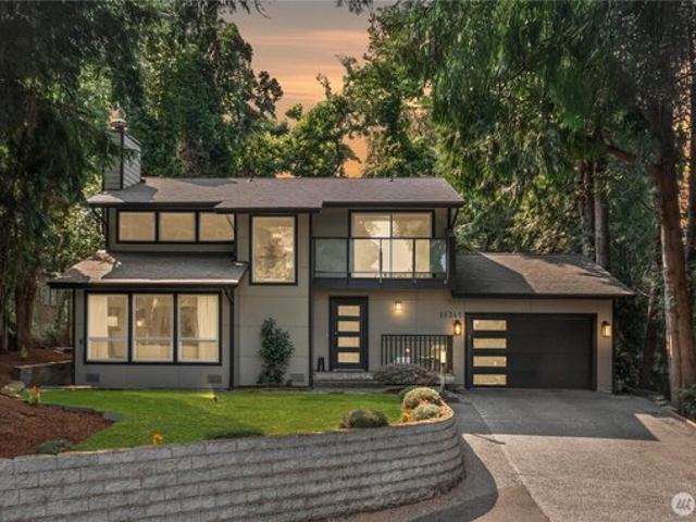 1034 th Ave NE, Seattle, WA 98125