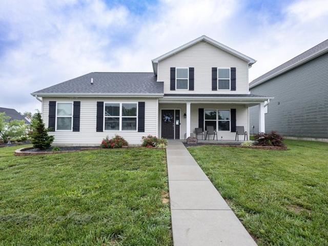 1034 Watership Dr, Evansville, IN 47725