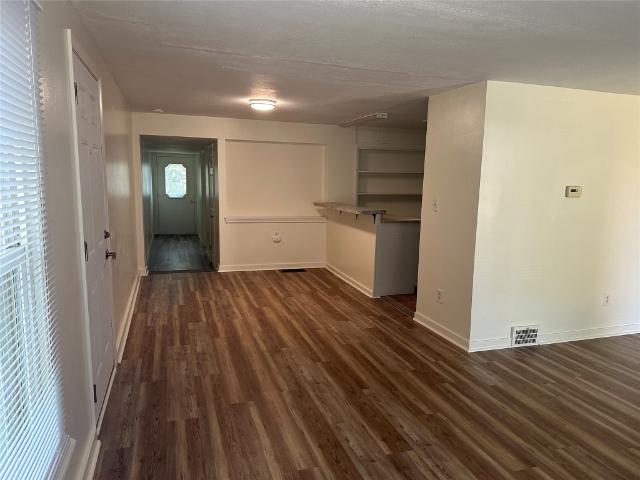 1034 western lane