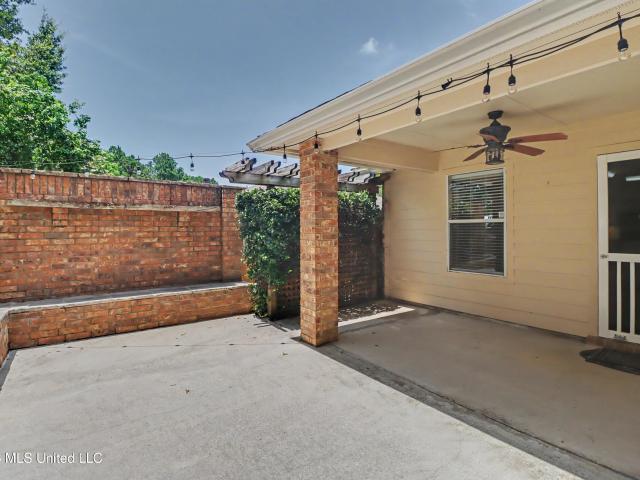 10353 English Manor Drive