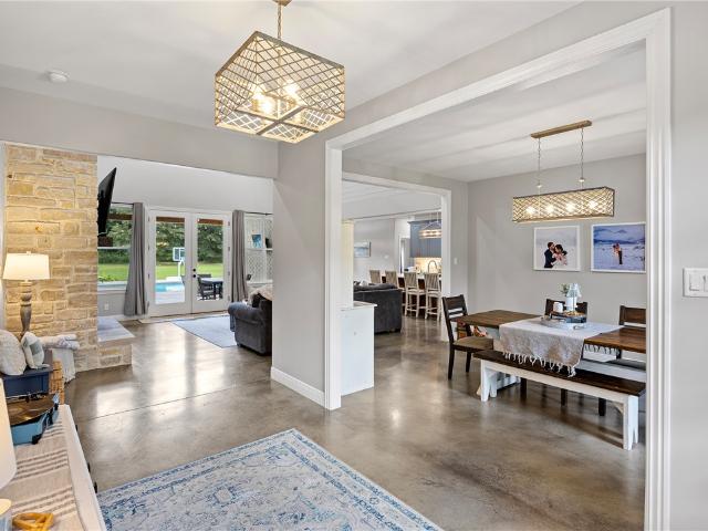 10350 Cherokee Loop