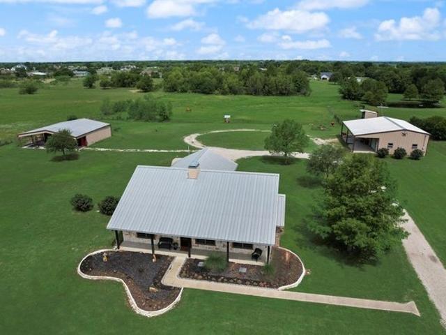 10350 County Road 2466, Terrell, TX 75160
