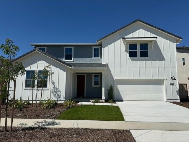 10352 Fontanes Dr, Elk Grove, CA 95757