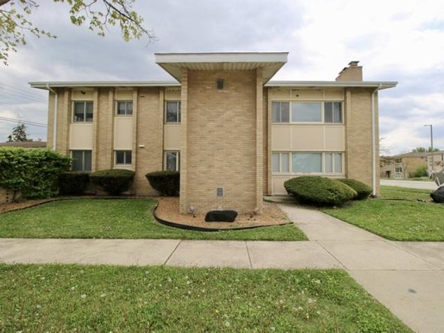 10357 Wight St, Westchester, IL 60154