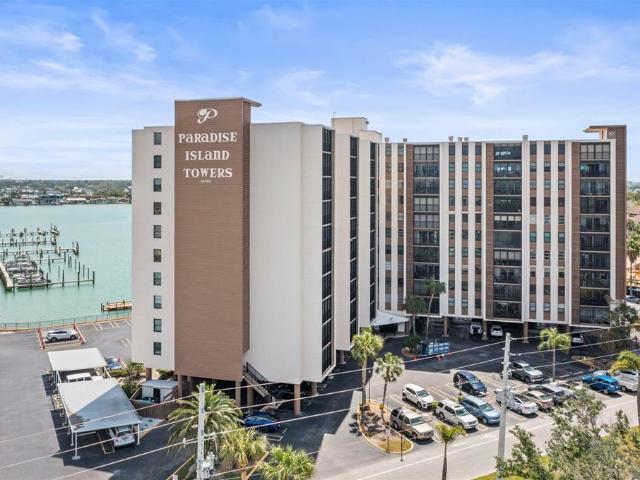 10355 Paradise Blvd, Unit 403, Treasure Island, FL 33706 | MLS #TB8497
