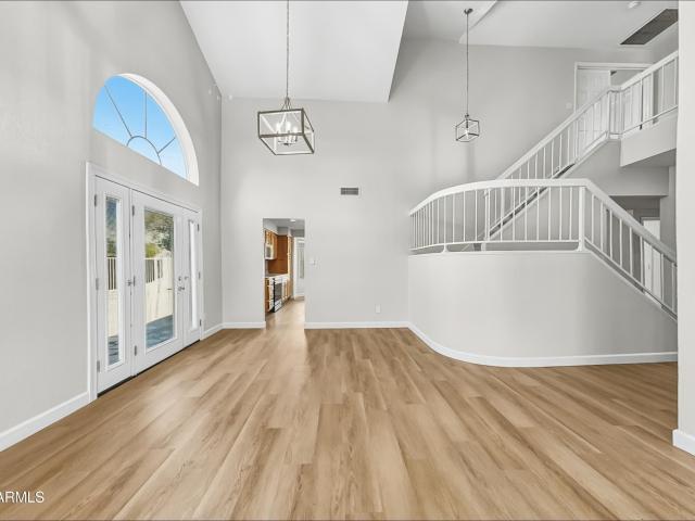 1035 n seton
