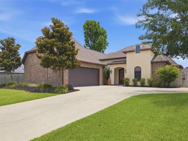1035 N Worthington Dr, Lake Charles, LA 70605